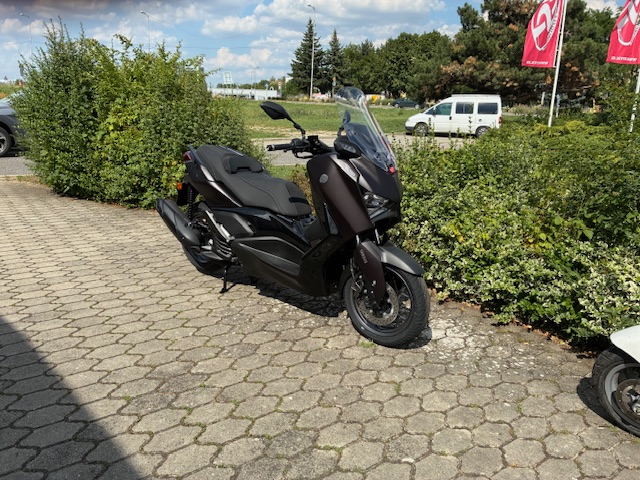 YAMAHA YP125 X-MAX TECH MAX MAGMA | Styx.sk